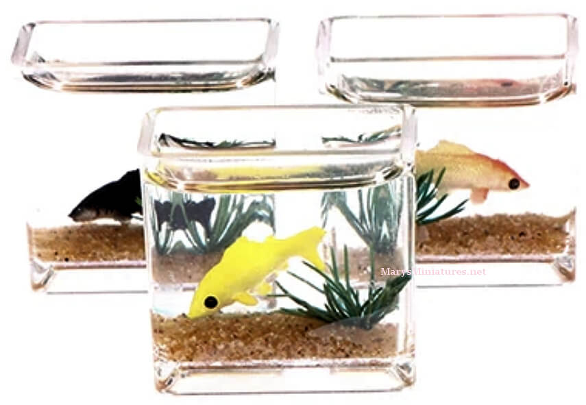 Fish Tank w/ Assorted Fish | Mary's Dollhouse Miniature Accessories